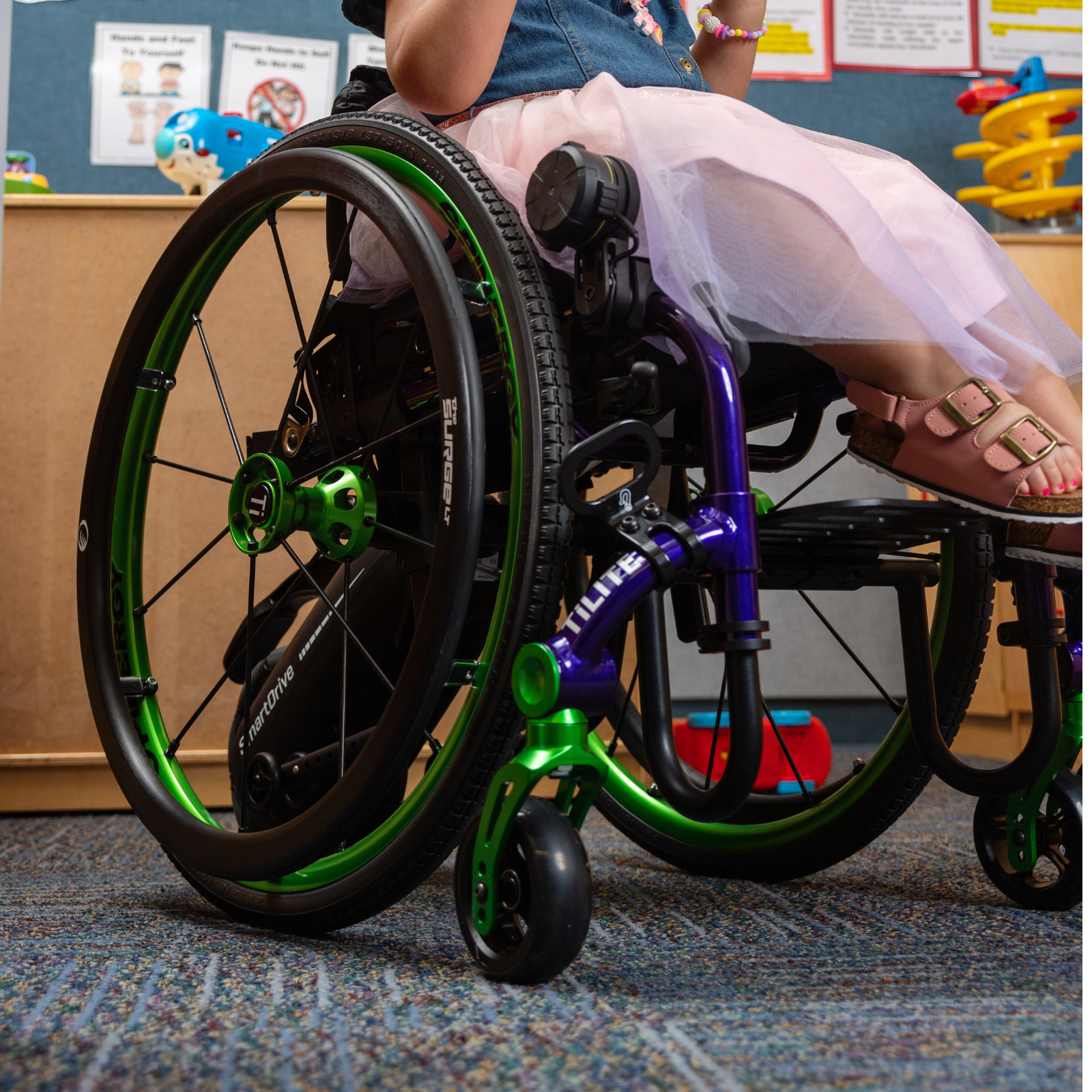 Manual Wheelchairs for Kids & Teens | Numotion Pediatrics